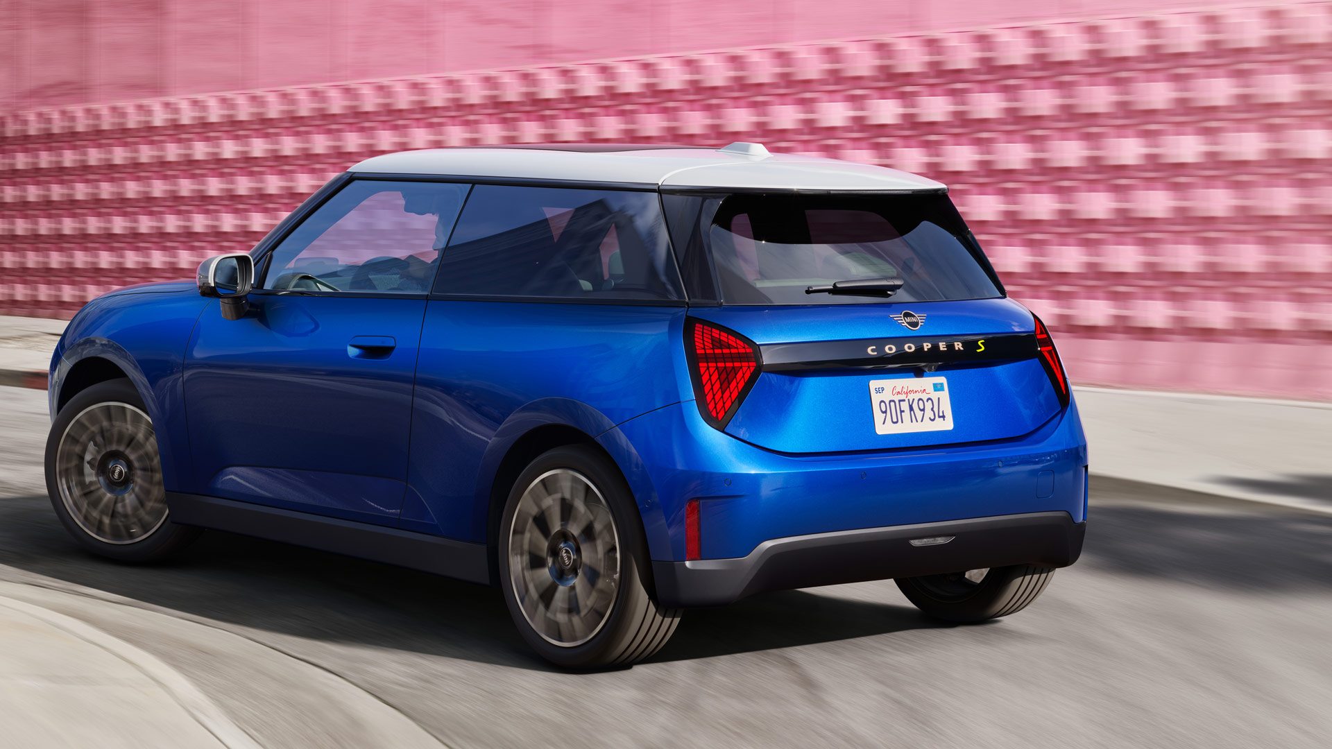 Čisto elektrické MINI Cooper | MINI.SK